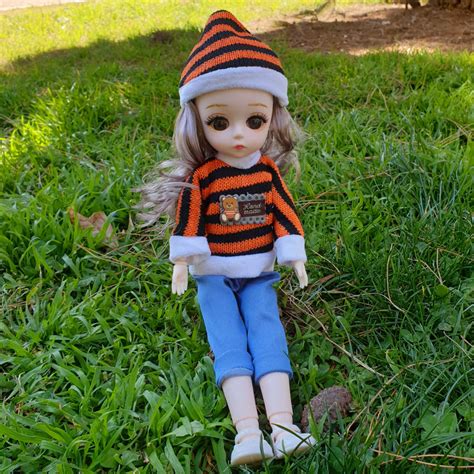 قیمت و خرید عروسک مدل تمام مفصلی موزیکال طرح چشم تیله ای انیمه ای ارتفاع 30 سانتی متر