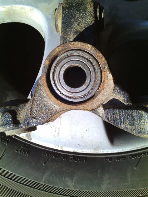 Подшипники поворотного кулака — Nissan Primera (P12), 1,6 л, 2005 года ...