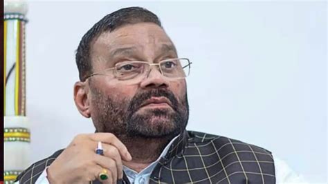 Swami Prasad Maurya बार बार पाला बदलने वाले स्वामी प्रसाद मौर्य का