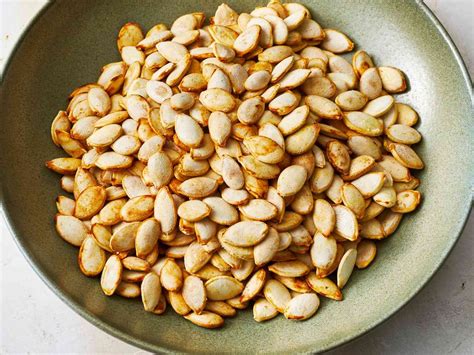 How To Eat Pumpkin Seeds