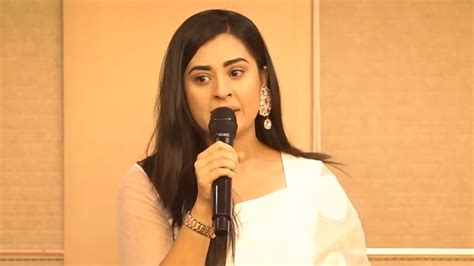 কান্নায় ভেঙে পড়লেন বুবলী
