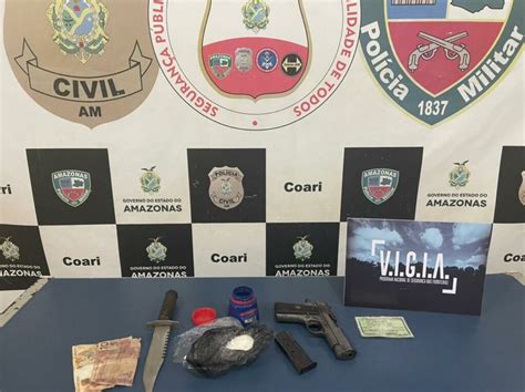 PM Apreende Armas Drogas E Prende Oito Pessoas No Interior SSP