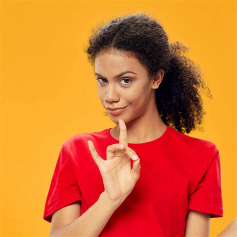 Signs You Are Dealing With A Sneaky Person