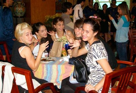 Las Fotos De La Intimidad De La Gira De Patito Feo En 2009 Exitoina