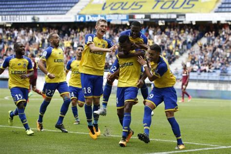 Ligue 2 Sochaux Enfonce Lens Foot Ligue 2