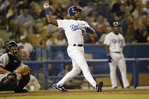 Fred Mcgriff Former Braves And Dodgers 1b Elected To Hall Of Fame True Blue La