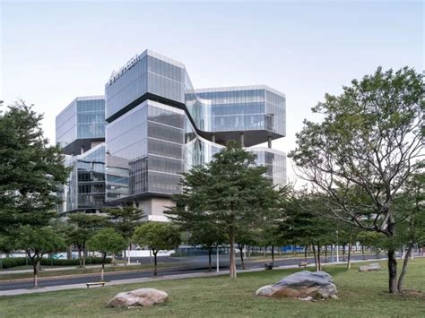 广州粤港澳大湾区高性能医疗器械创新中心 海茵建筑 ARCHINA 项目