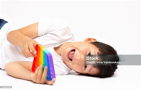 아이들은 팝 그것은 감각 장난감과 함께 재생합니다 스트레스와 불안 완화 스트레스 어린이와 성인을위한 트렌디 한 실리콘 안절부절 게임 부드러운 거품 장난감 아이 재생 와