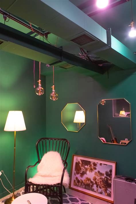 차별화된 촬영 스튜디오 창업을 준비한다면 꼭 알아야 할 스마트 조명 활용법 Signify Korea Blog