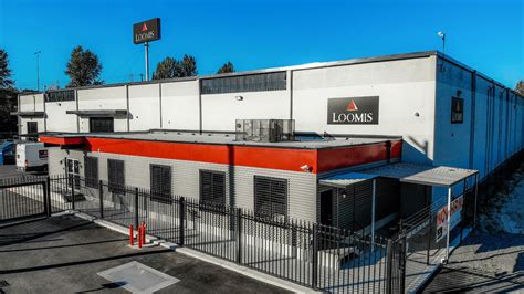 Loomis Difference Investments