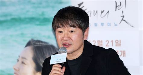 포토 두개의 빛의 허진호 감독
