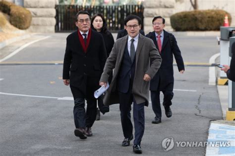 속보 尹측 대통령이 고립된 약자난도질 당하고 있어