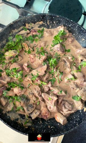 Creamy Garlic Chicken Livers Bacon And Mushrooms Lovefoodies