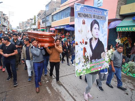 Peruvian Court Upholds 18 Month Pre Trial Detention For Castillo