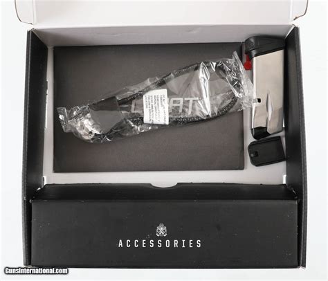 Springfield Armory Hellcat Stippled W Hex Wasp Box And Extra Mag