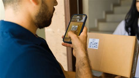 Unexpected Snail Mail Packages Are Being Sent With Scammy Qr Codes