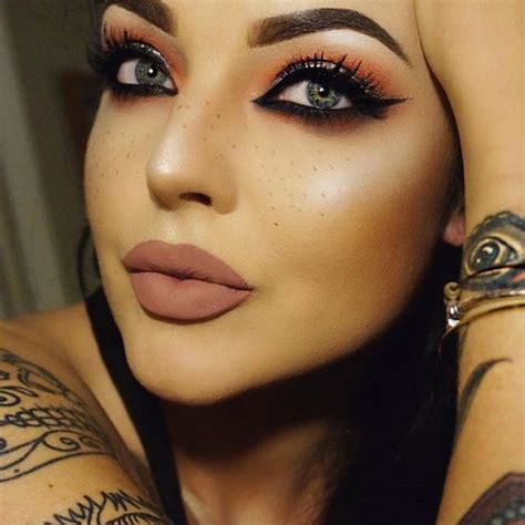 Smoldering Eyes With Dramatic Liner And Warm Tones