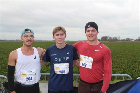 Le Fc Dieppe Chute En National 3 Et 900 Participants Aux Courses Des