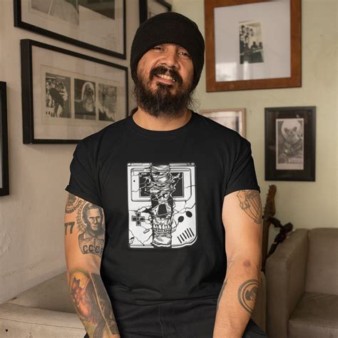 Horror Gamer Design For Gamers And Geeks Gamest Geek