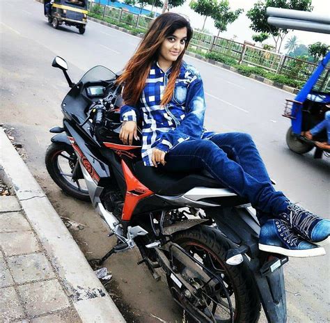 Surat Police Arrests A Young Lady Criminal Asmita Gohil Alias Bhuri