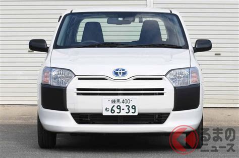 「飛ばしすぎ」 なぜトヨタ車に「公道最速」の異名がついた？ 商用バン「プロボックス」が「最速」と呼ばれるワケ くるまのニュース
