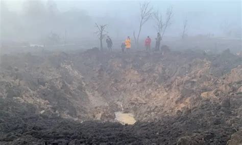 Наслідки масованого ракетного обстрілу України у фото Bbc News Україна