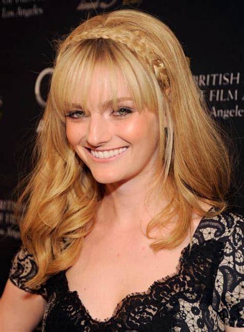 52 Awesome Hippie Hairstyles For Women