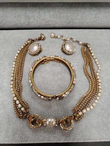 Vintage MIRIAM HASKELL Gold Tone Beaded Rhinestone Choker Bracelet And