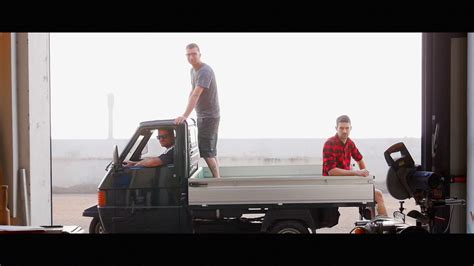 Mi trovo con Mattley in Sardegna da Stefano il Falegname - YouTube