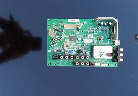 تی سی ال پنل شکستهtcl Model L32d12 Broken Panel آرایشی و بهداشتی شریفی