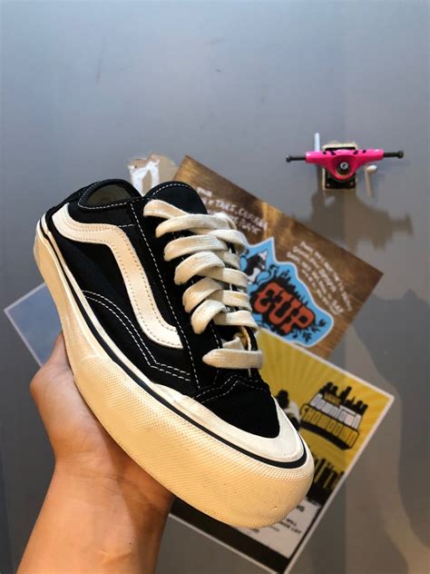 Vans Ultracush Women S Fashion Footwear Sneakers On Carousell