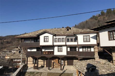 Selo Bg Кова̀чевица е село в Югозападна България То се намира в община Гърмен област