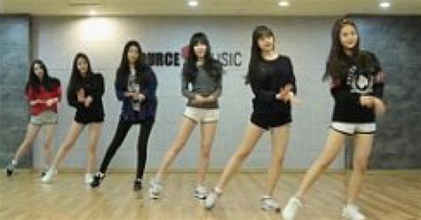 여자친구 유리구슬 안무영상 공개운동화 신고도 빛나는 각선미