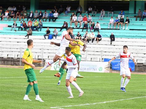 Sport Local Biletele Pentru Meciul De Cupa Romaniei Dintre Foresta Si UTA Arad Se Vand Incepand