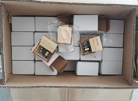 Ever Bright New Creative Music Box Classical Movie Music Box Wooden