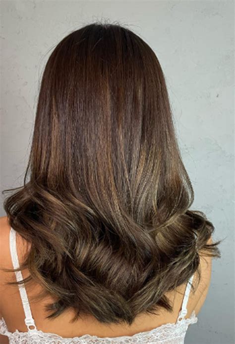 Black Hair With Highlights To Elevate Your Look