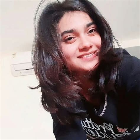 पद्माजाट Padmagodara • Threads Say More