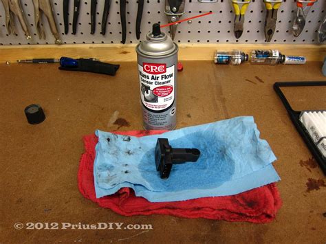 Toyota Prius How To Clean The Mass Air Flow Maf Senor Toyota Prius