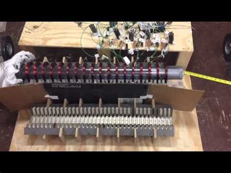 These Babes Built A Working Hyperloop A Very Tiny One