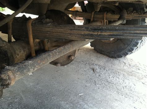 ВОПРОС ! Рулевая тяга при повороте касается рессоры. — УАЗ 31512, 2,4 л ...