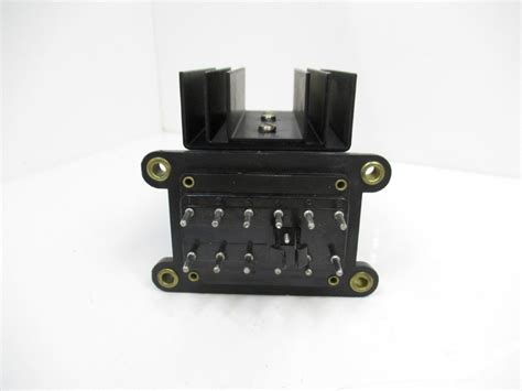 Tri Tronics Pm 7100 Photoelectric Control Pcm Surplus World