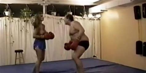 Japanese 2 On1 Mixed Sex Boxing