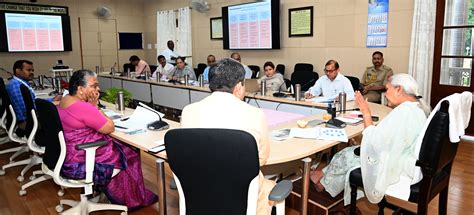 The Governor Reviewed The Presentation Given By Dr Apj Abdul Kalam