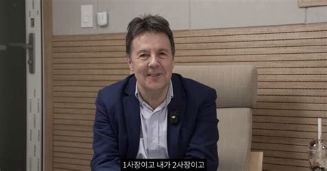 죽고 싶었다…로버트 할리 마약 투약과 게이설 후폭풍 고백
