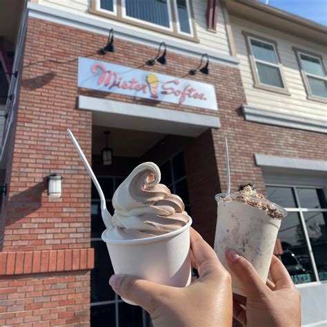 Mister Softee Visit Camarillo Ca Sunshine Shopping And Socal