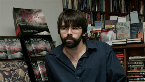 Cómics De Joe Hill Más Allá De Locke And Key Las Cosas Que Nos Hacen