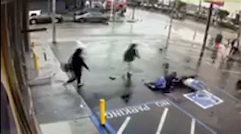Woman Fights For Life After Violent Robbery At Beauty Store In La Ktla