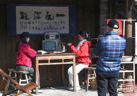 C视频丨大年初一 成都东门市井年味足四川在线