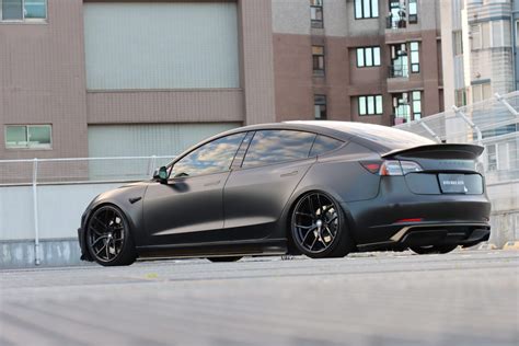 【改裝實戰】電動車改裝狂潮 下 氣壓黑武士custuning Model 3 Yahoo奇摩汽車機車