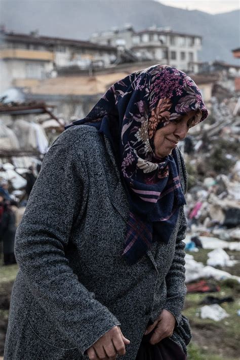 5 Ways To Help Those Affected By The Earthquake In Turkey And Syria